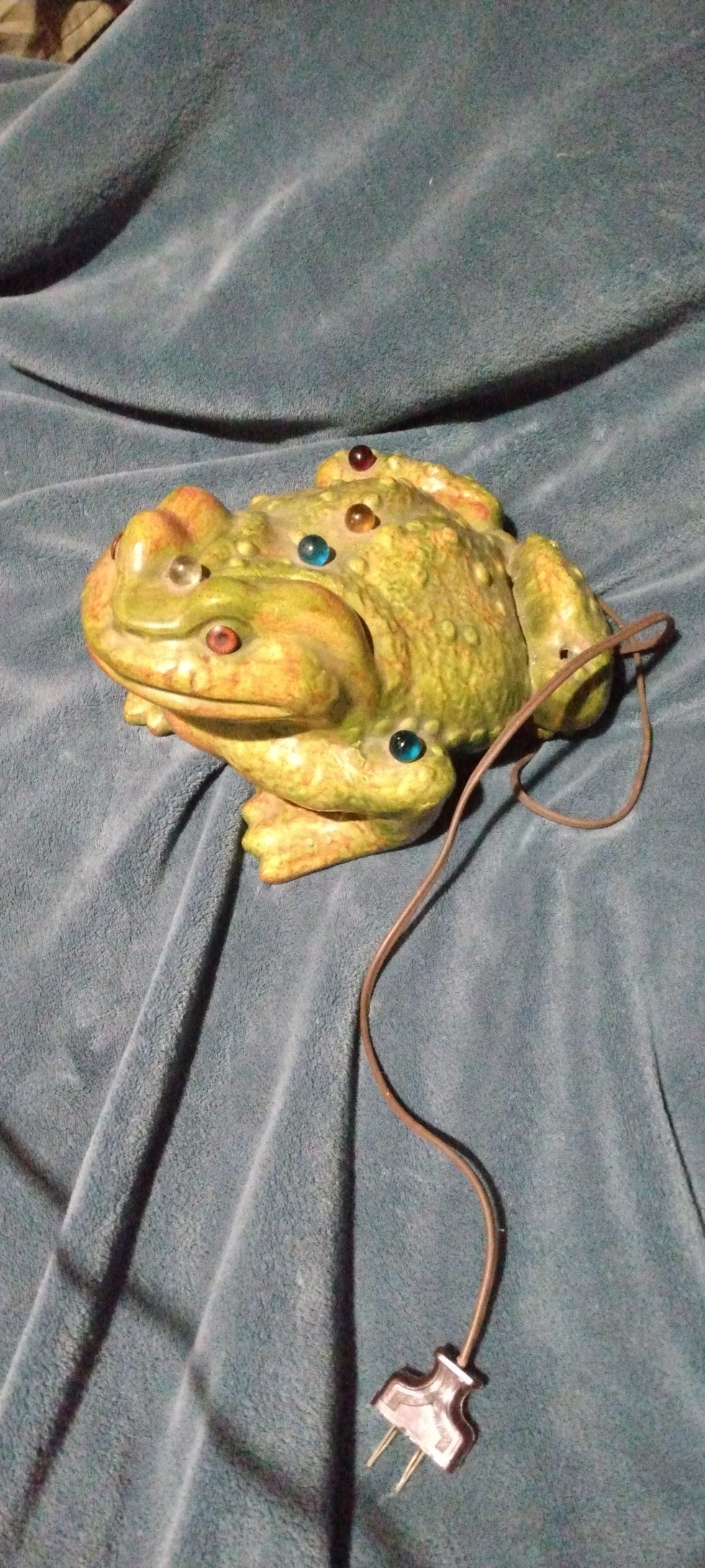 Vintage large ceramic lighted frog - River Market Antiques