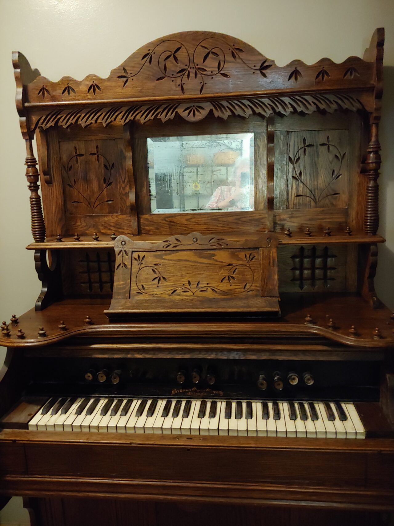 antique pump organ - FREE - River Market Antiques