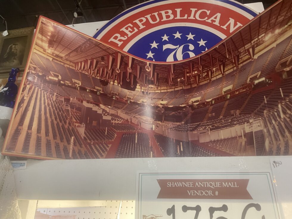 1976 National Republican Convention Banner and Picture - River Market ...